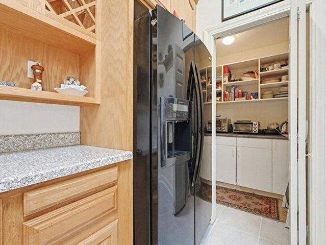 house with 2 bedroom, Stoughton MA ES104077613