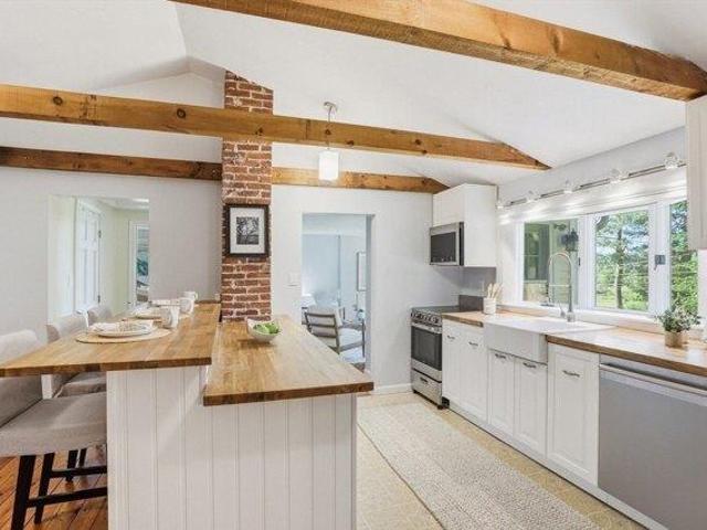house with 2 bedroom, Stow MA ES104571284