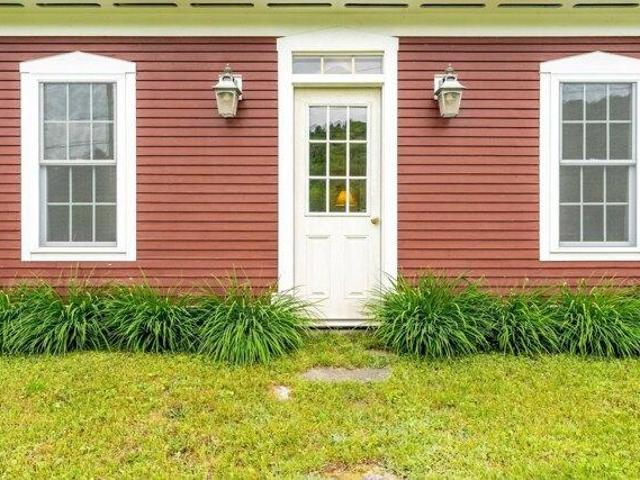 house with 2 bedroom, Stowe VT DS103185237