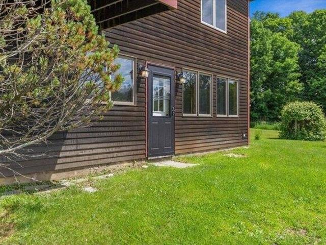 house with 2 bedroom, Stowe VT ES104330478