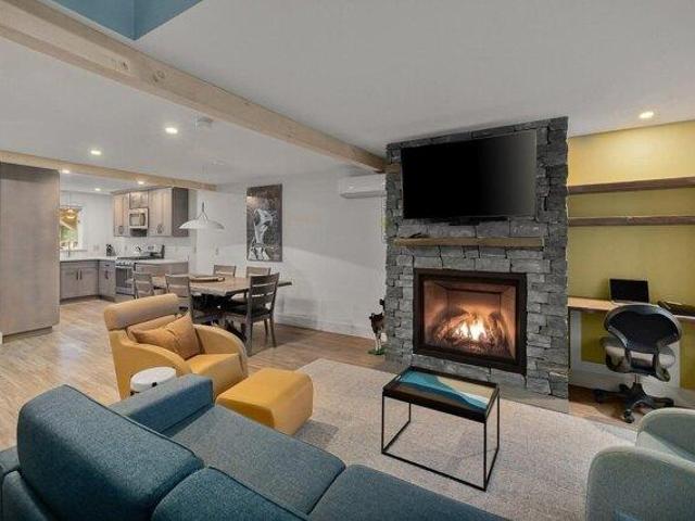 house with 2 bedroom, Stowe VT ES105176349