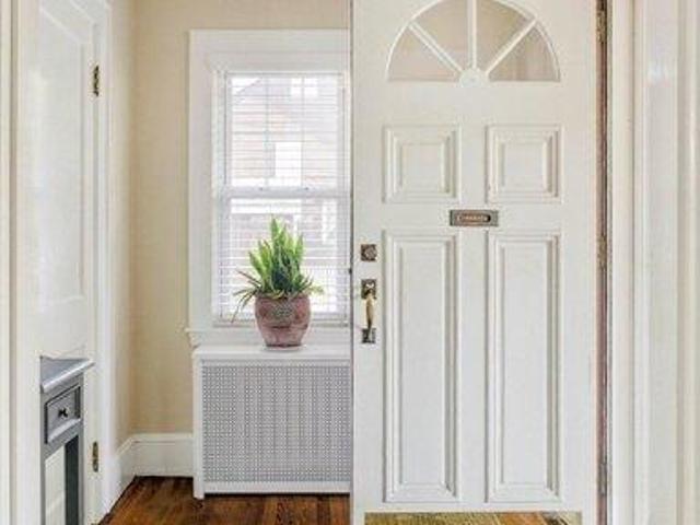 house with 2 bedroom, Stoneham MA ES104075842