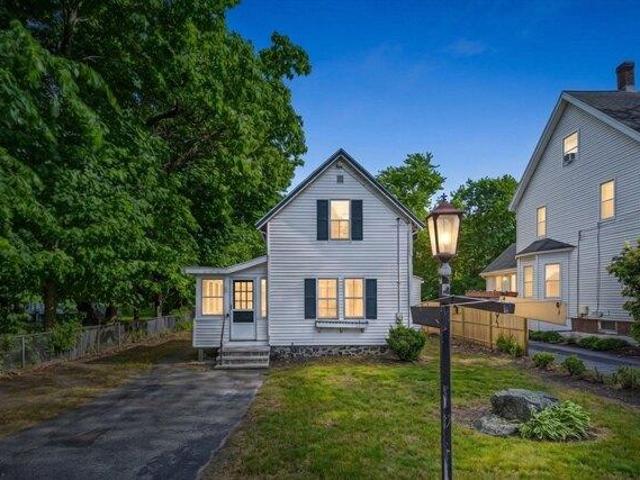 house with 2 bedroom, Stoneham MA ES104807514