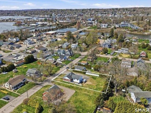house with 2 bedroom, Stonington CT DLS102029462