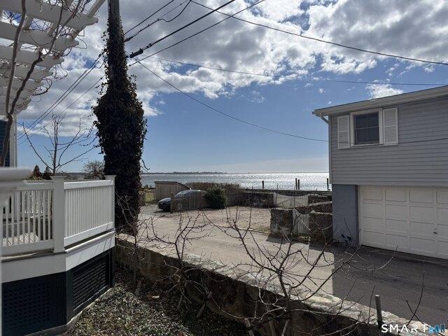 house with 2 bedroom, Stonington CT ES103159464