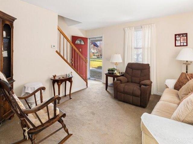 house with 2 bedroom, Stamford CT DS101897168