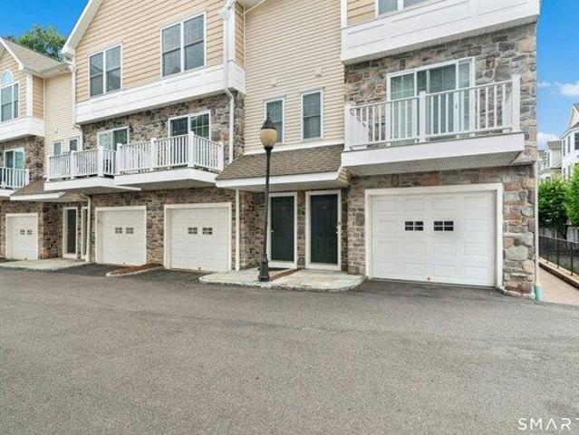 house with 2 bedroom, Stamford CT ES104333186