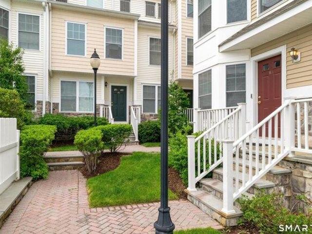 house with 2 bedroom, Stamford CT ES104481573