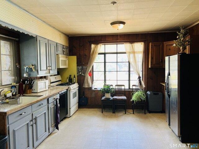 house with 2 bedroom, Stamford CT ES104407952