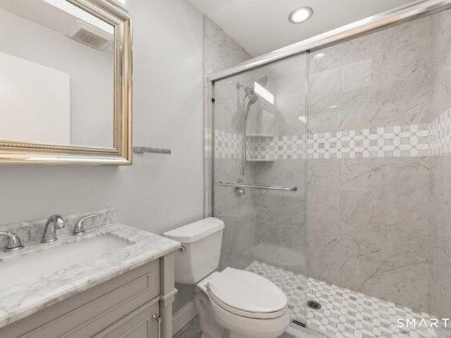 house with 2 bedroom, Stamford CT ES105140946