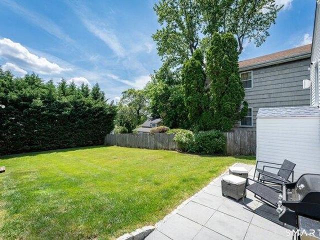 house with 2 bedroom, Stamford CT ES105173258