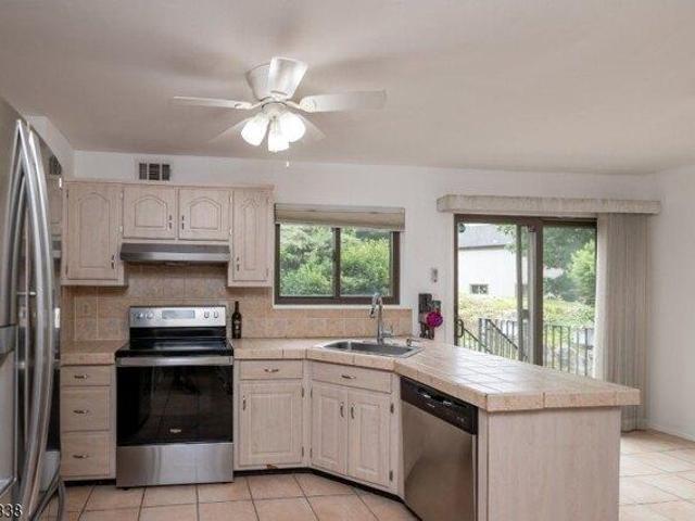 house with 2 bedroom, Stanhope NJ ES105159725
