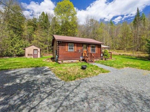 house with 2 bedroom, Stark NH DLS103035003