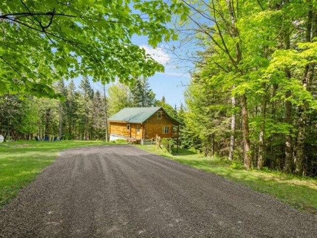 house with 2 bedroom, Stewartstown NH ES103126833
