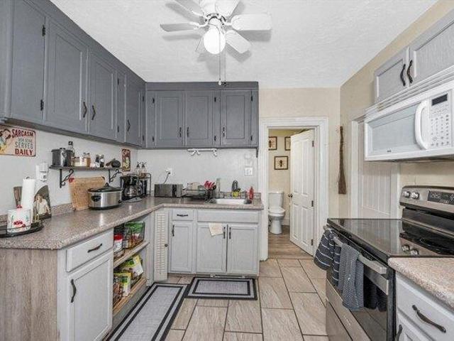 house with 2 bedroom, Sterling MA ES104237632