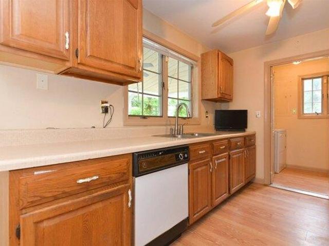 house with 2 bedroom, Strafford NH DS104236265