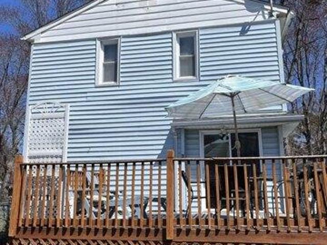 house with 2 bedroom, Stratford CT DLS103069781