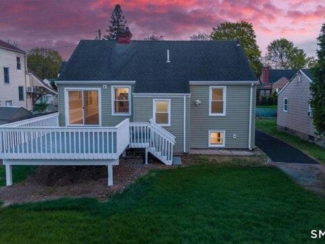 house with 2 bedroom, Stratford CT DS104478244