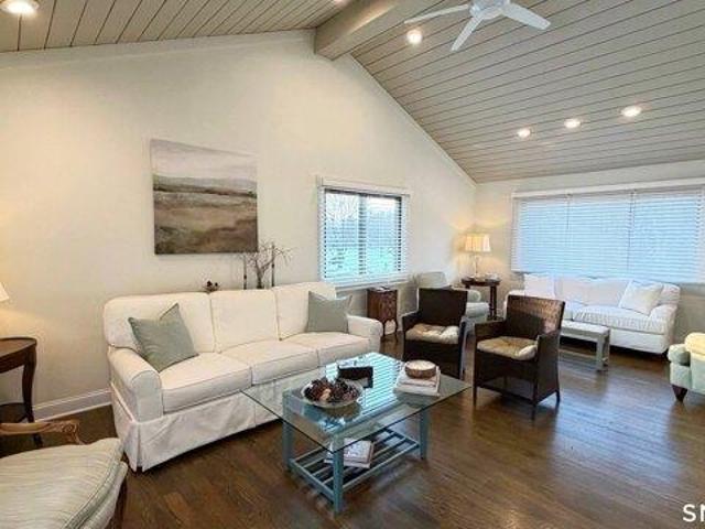 house with 2 bedroom, Stratford CT ES103437349