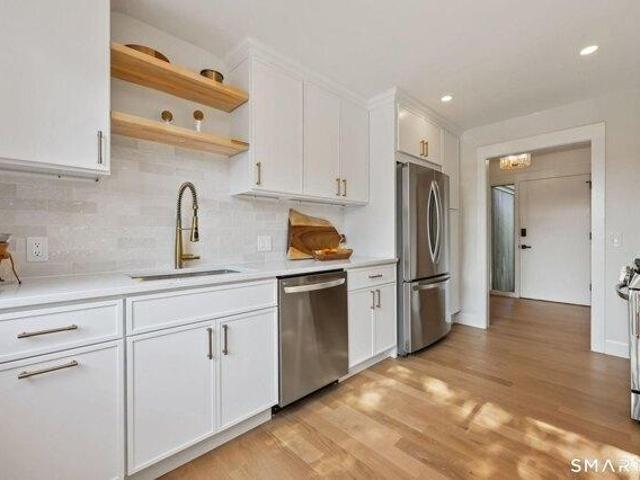house with 2 bedroom, Stratford CT ES103125675