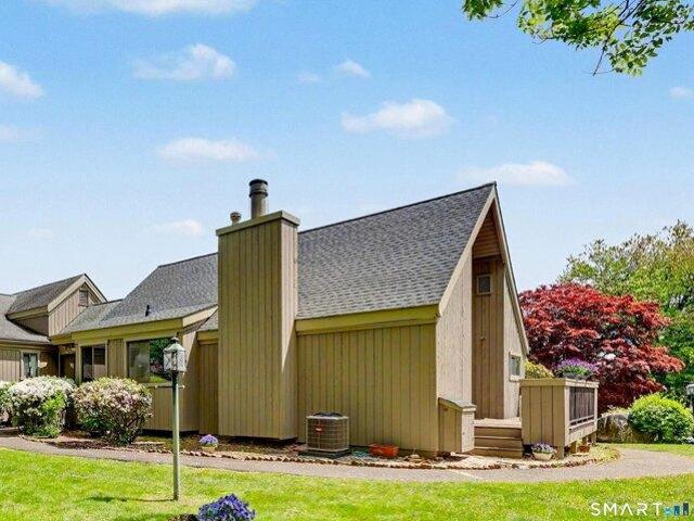 house with 2 bedroom, Stratford CT ES104330291
