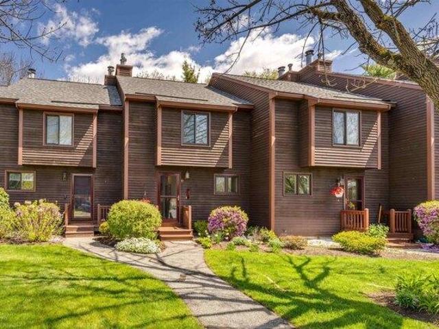 house with 2 bedroom, Stratham NH DS103161201