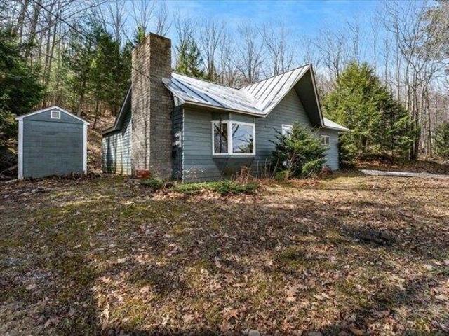 house with 2 bedroom, Sunapee NH ES102824899