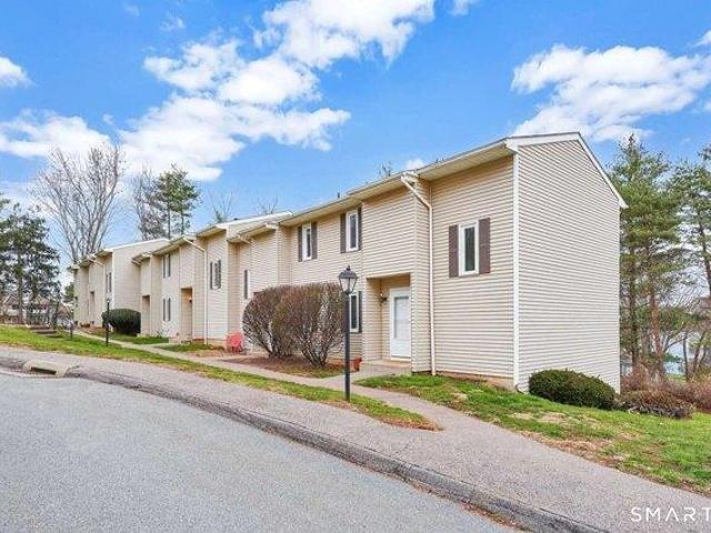 house with 2 bedroom, Suffield CT DLS102316654