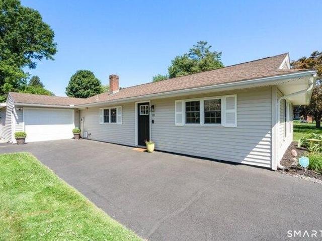 house with 2 bedroom, Suffield CT ES103162629