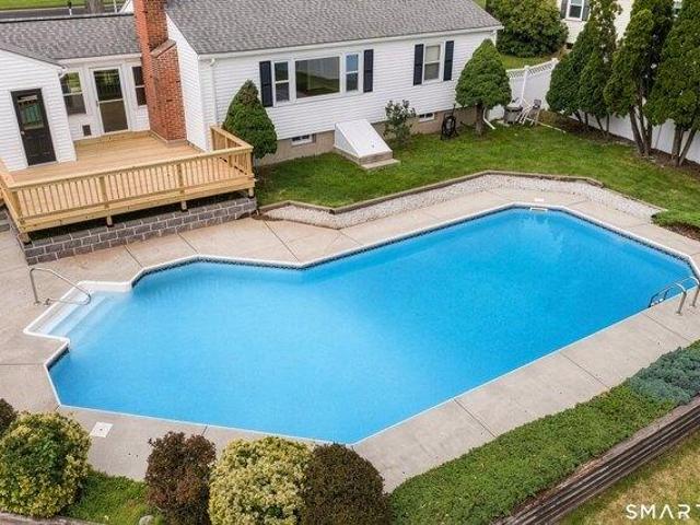 house with 2 bedroom, Suffield CT ES105156161
