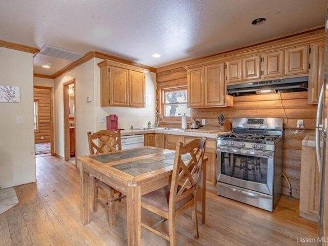 house with 2 bedroom, Susanville CA DLS88426300
