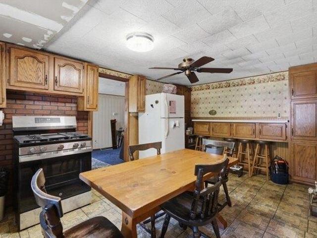 house with 2 bedroom, Sutton MA ES104757469