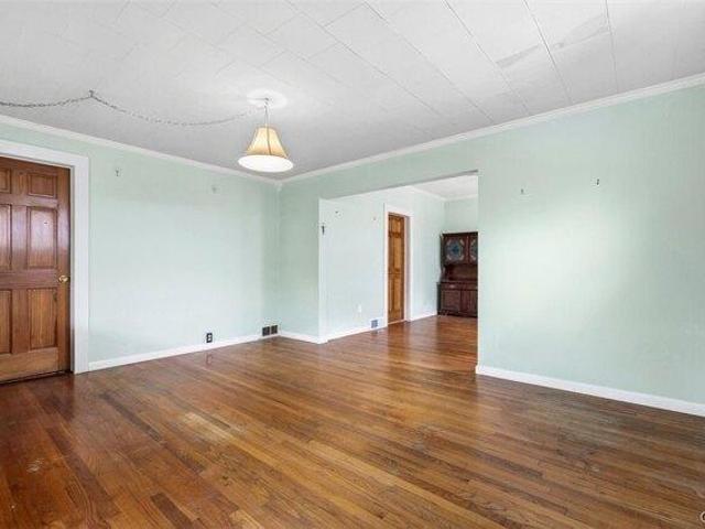house with 2 bedroom, Syracuse NY ES103627866