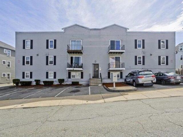 house with 36 bedroom, Fall River MA DS102373101