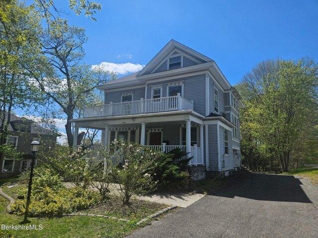 house with 37 bedroom, Pittsfield MA DLS102446668