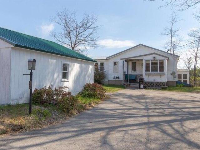 house with 3 bedroom, Tamworth NH DLS102373216
