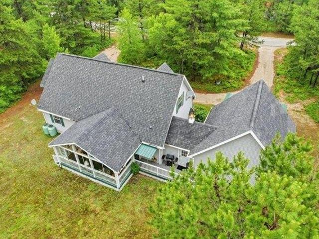 house with 3 bedroom, Tamworth NH ES104920424