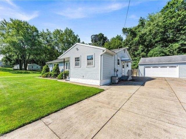 house with 3 bedroom, Tallmadge OH DS92748375
