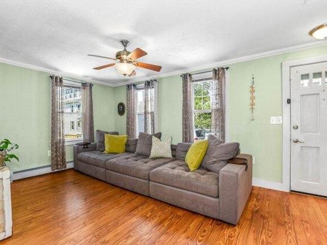 house with 3 bedroom, Taunton MA DLS102633382