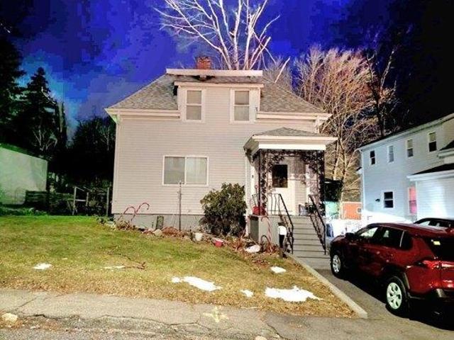 house with 3 bedroom, Taunton MA DLS102800212