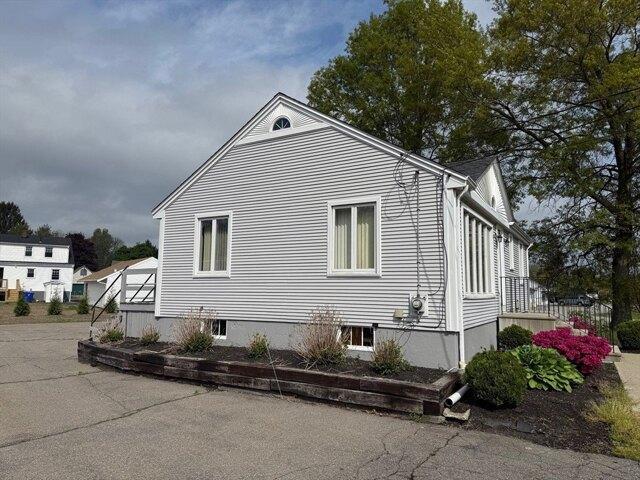 house with 3 bedroom, Taunton MA DS104152516