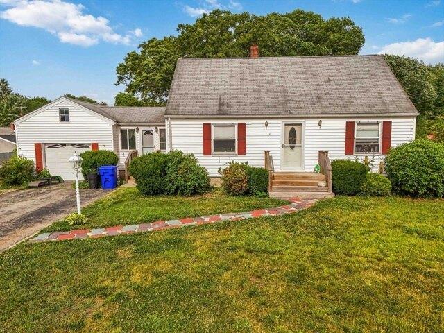 house with 3 bedroom, Taunton MA DS104235255
