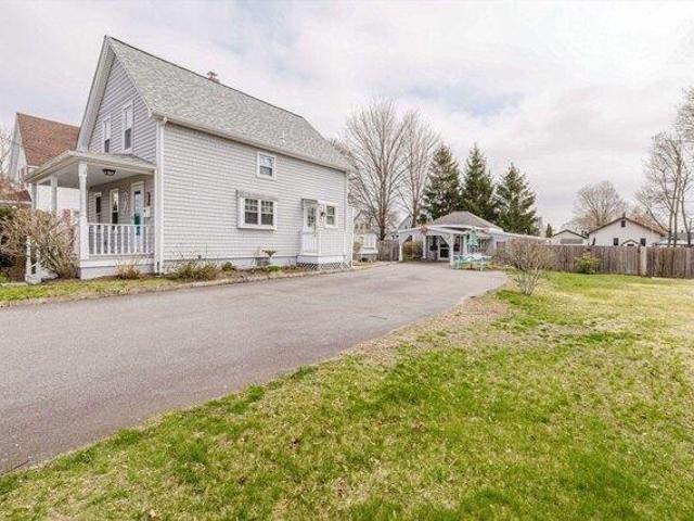 house with 3 bedroom, Taunton MA DS102480164
