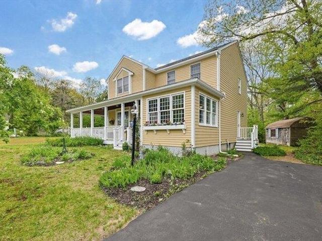 house with 3 bedroom, Taunton MA DS102634363