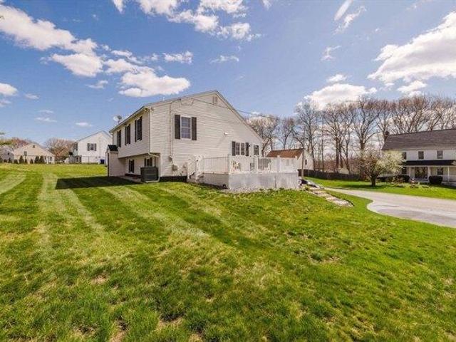 house with 3 bedroom, Taunton MA DS102776328