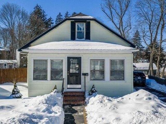 house with 3 bedroom, Taunton MA DS103968153