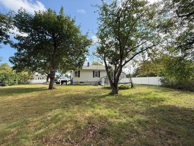 house with 3 bedroom, Taunton MA ES104010358