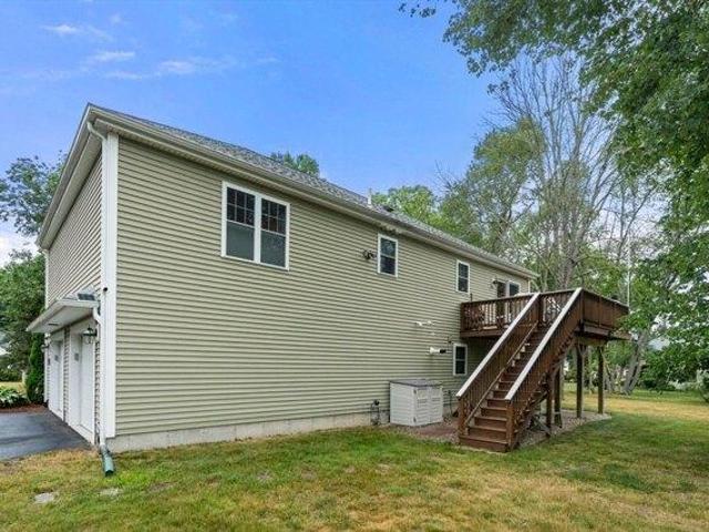 house with 3 bedroom, Taunton MA ES104043182