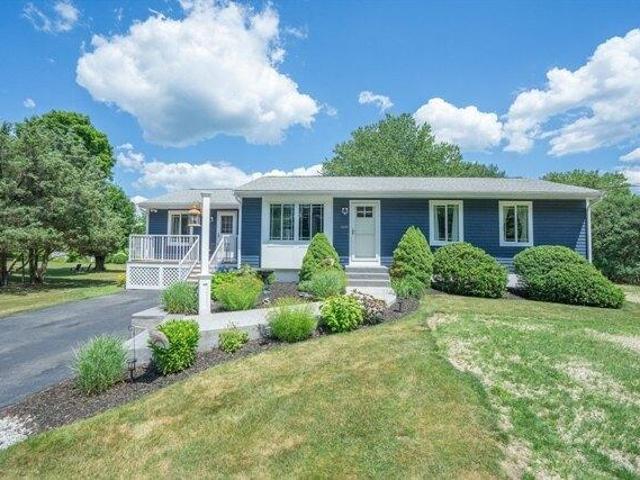 house with 3 bedroom, Taunton MA ES104791665
