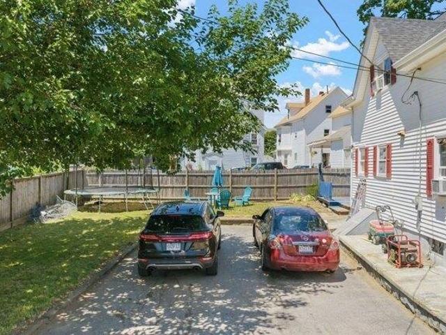 house with 3 bedroom, Taunton MA ES104808044